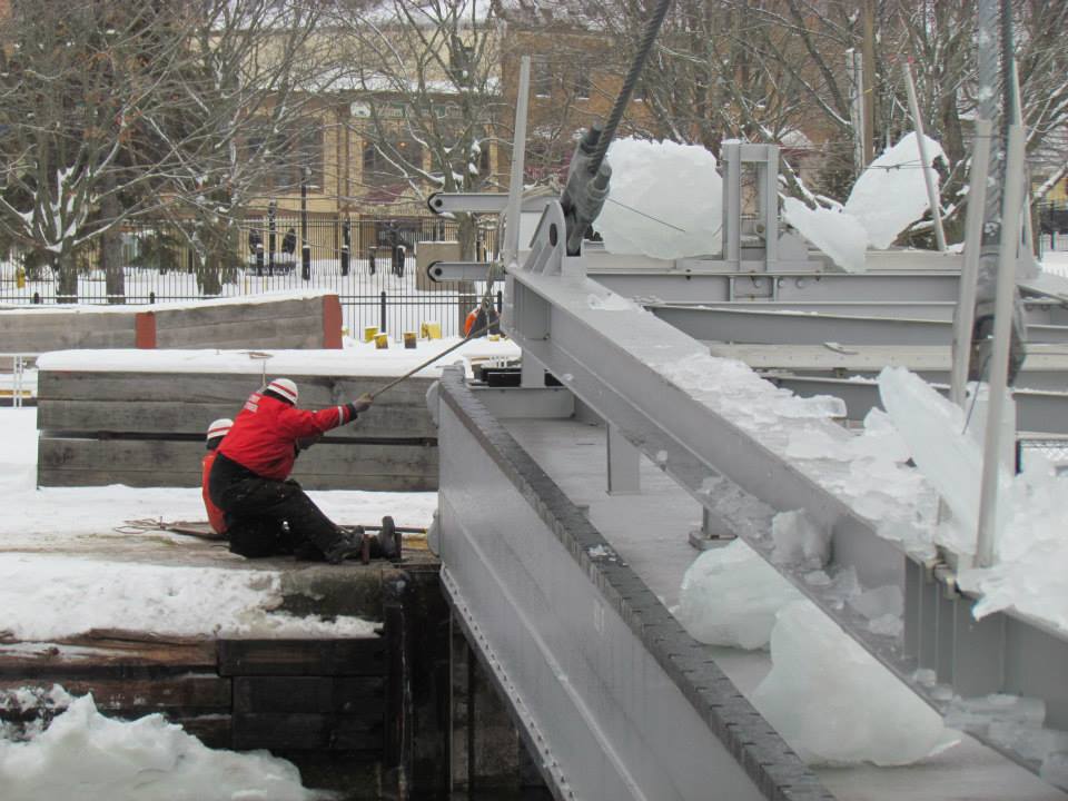 Behind the Scenes Winter Work at the Soo Locks